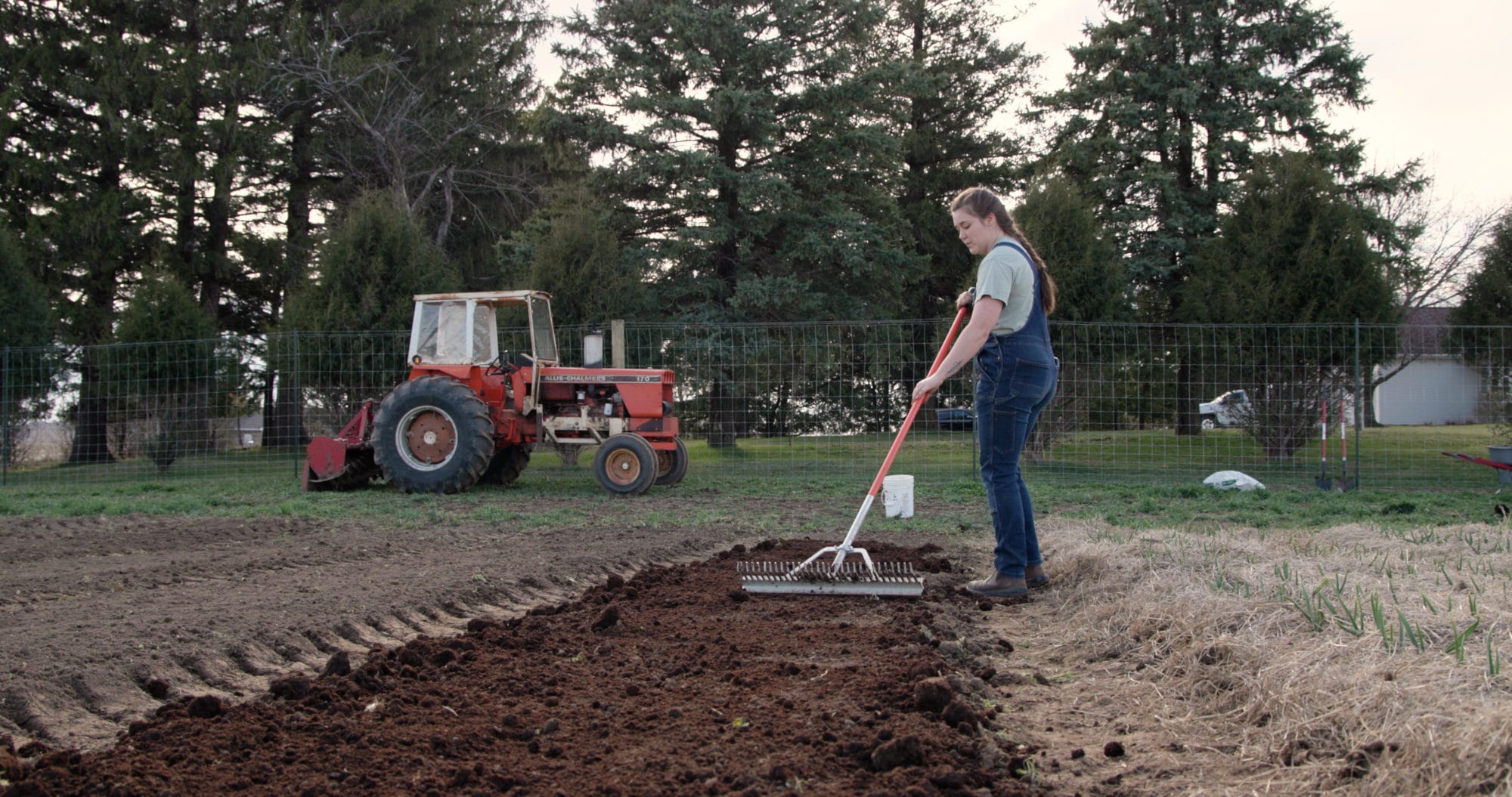 Step-by-Step of a Deep-Compost Mulch System - Practical Farmers of Iowa
